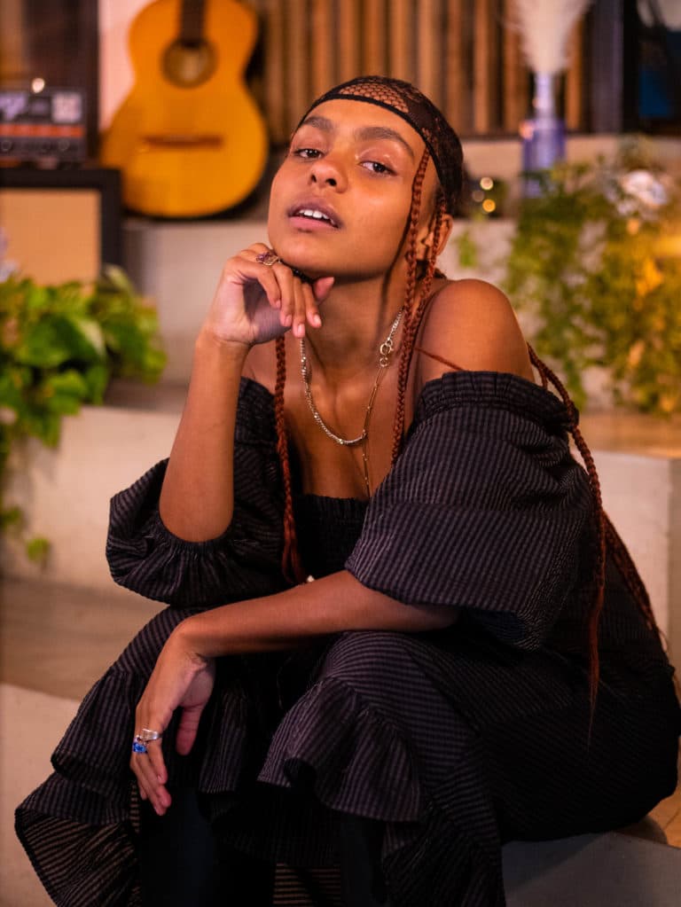 Crystal Murray tout feu tout flamme chez On Stairs | Arty Magazine