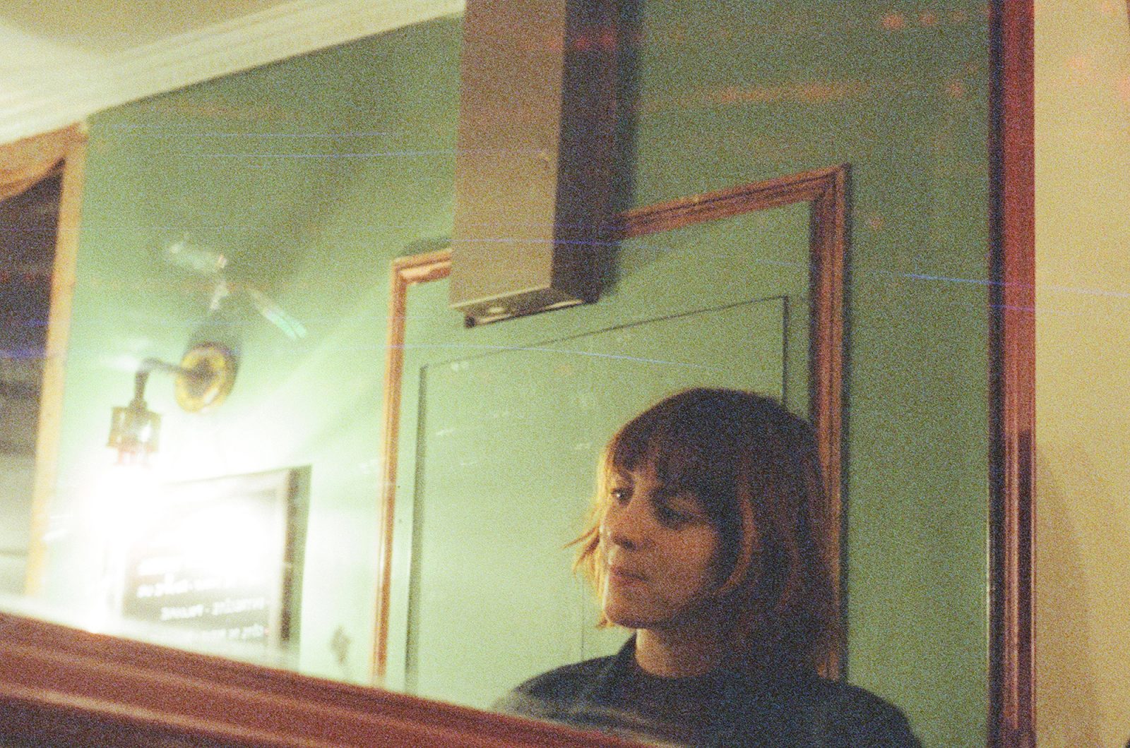 L’interview « Jeune Première » de Lonny | Arty Magazine